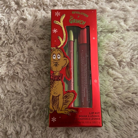Makeup Revolution | Makeup | Nwt Revolution The Grinch Lips Kit | Poshmark
